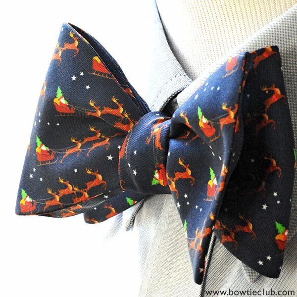 Starry Night Blue Christmas Sleigh Ride Bow Tie